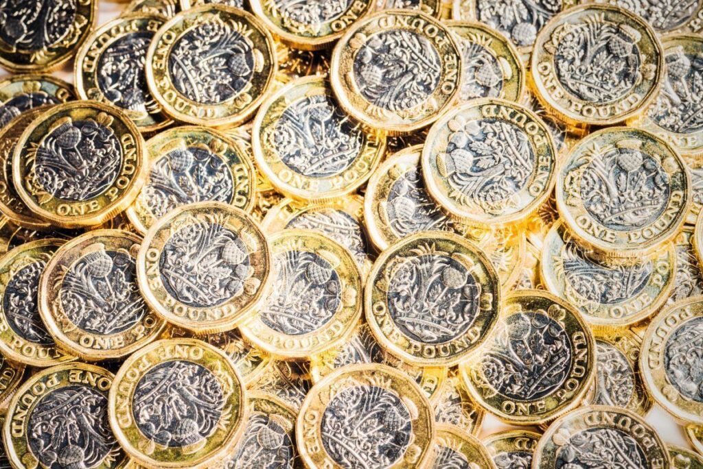 Doctors demand new GP contract and £40-per-patient funding uplift ...