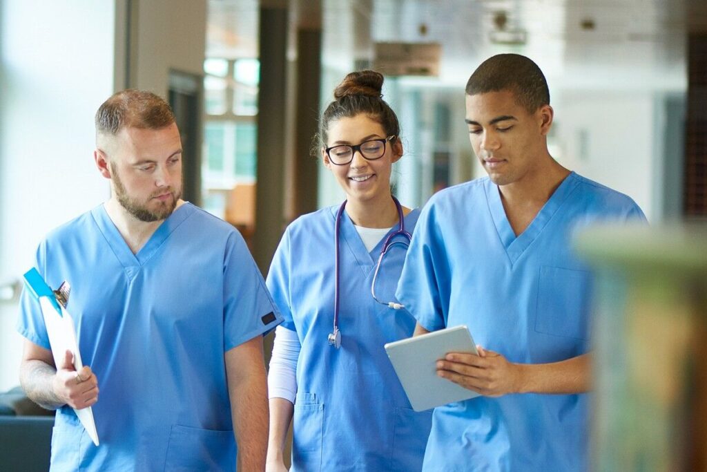 GP leaders reject 'primary care doctor' roles in general practice ...